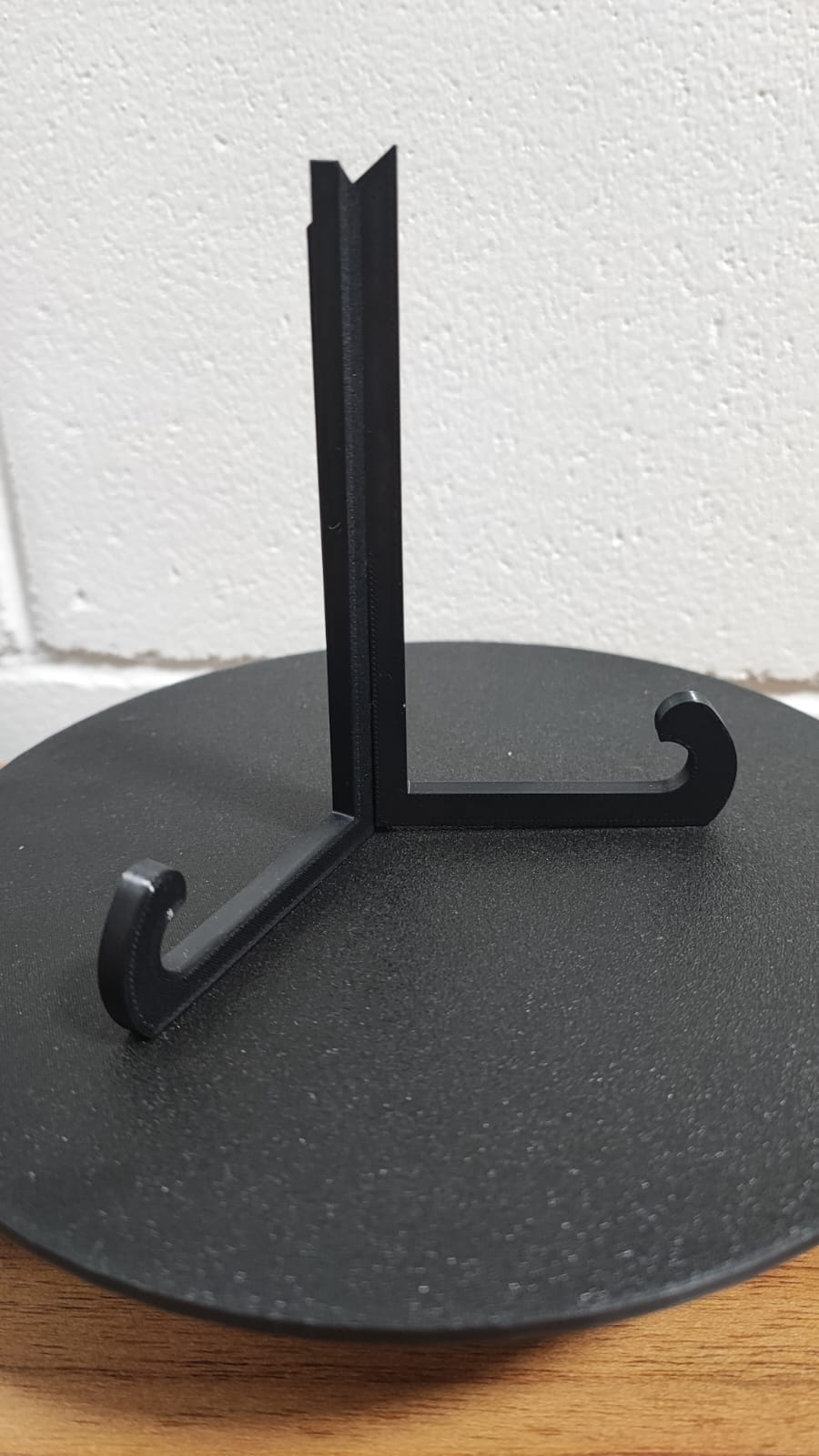 2D Poster stand / Easel – 3DJadeCraft